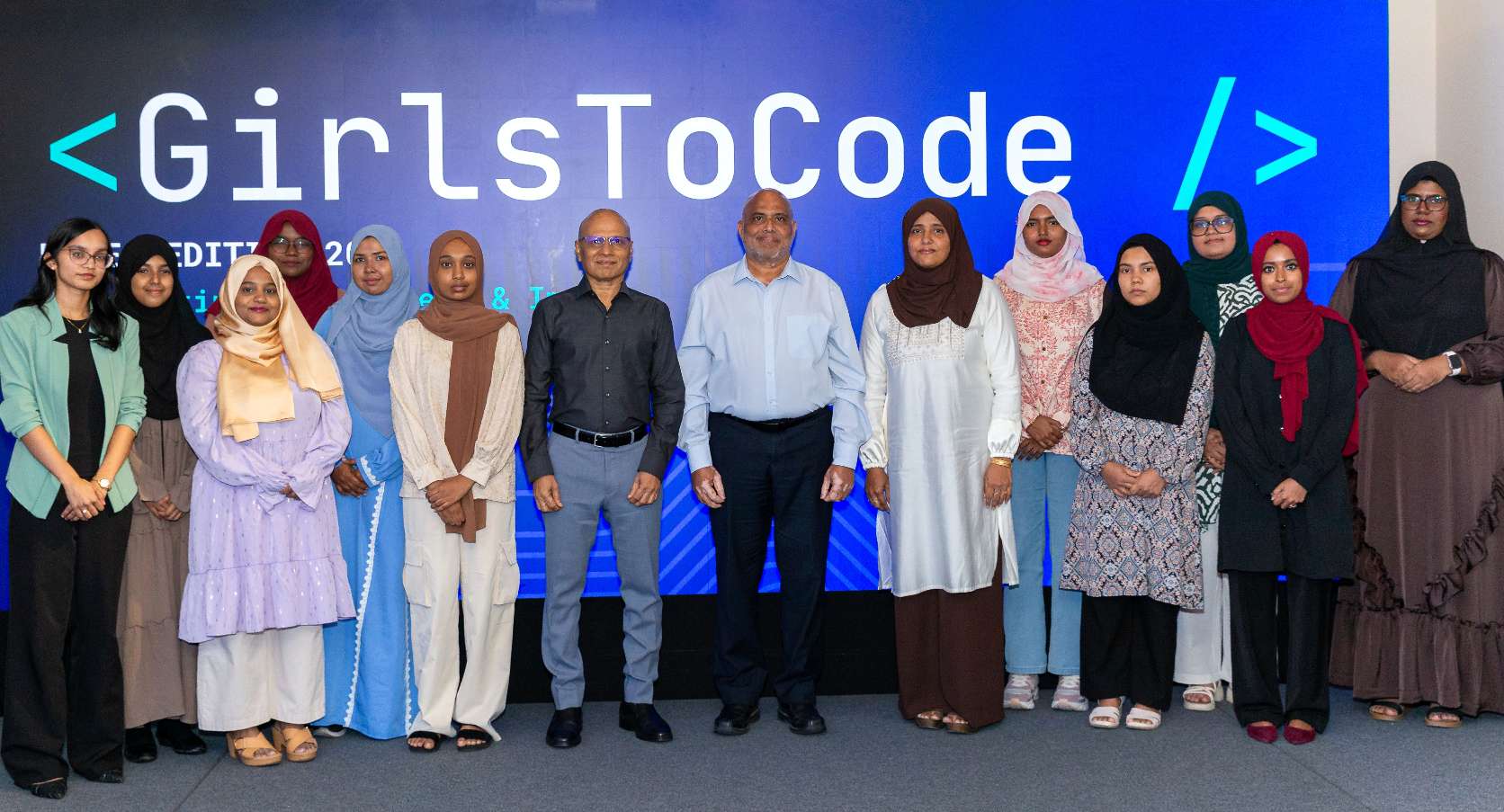 Dhiraagu and Women in Tech Maldives Conclude Girls to Code Malé Edition ...