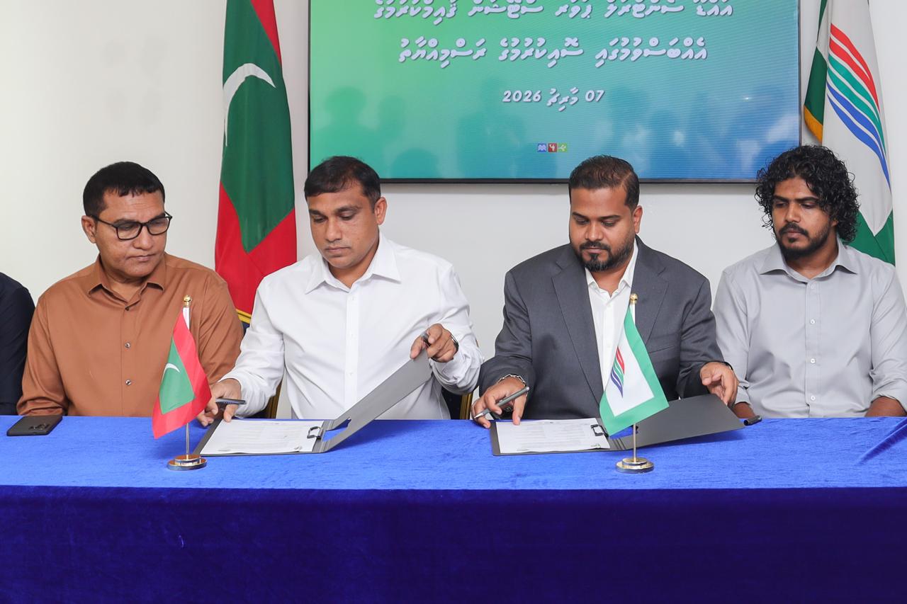 Fenaka signs new deal to complete Addu power station, delivering on ...